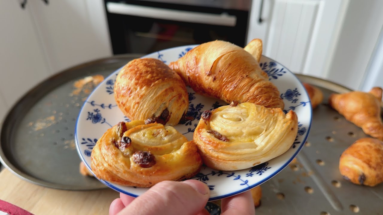12 All Butter Mini Pastries From Waitrose - YouTube