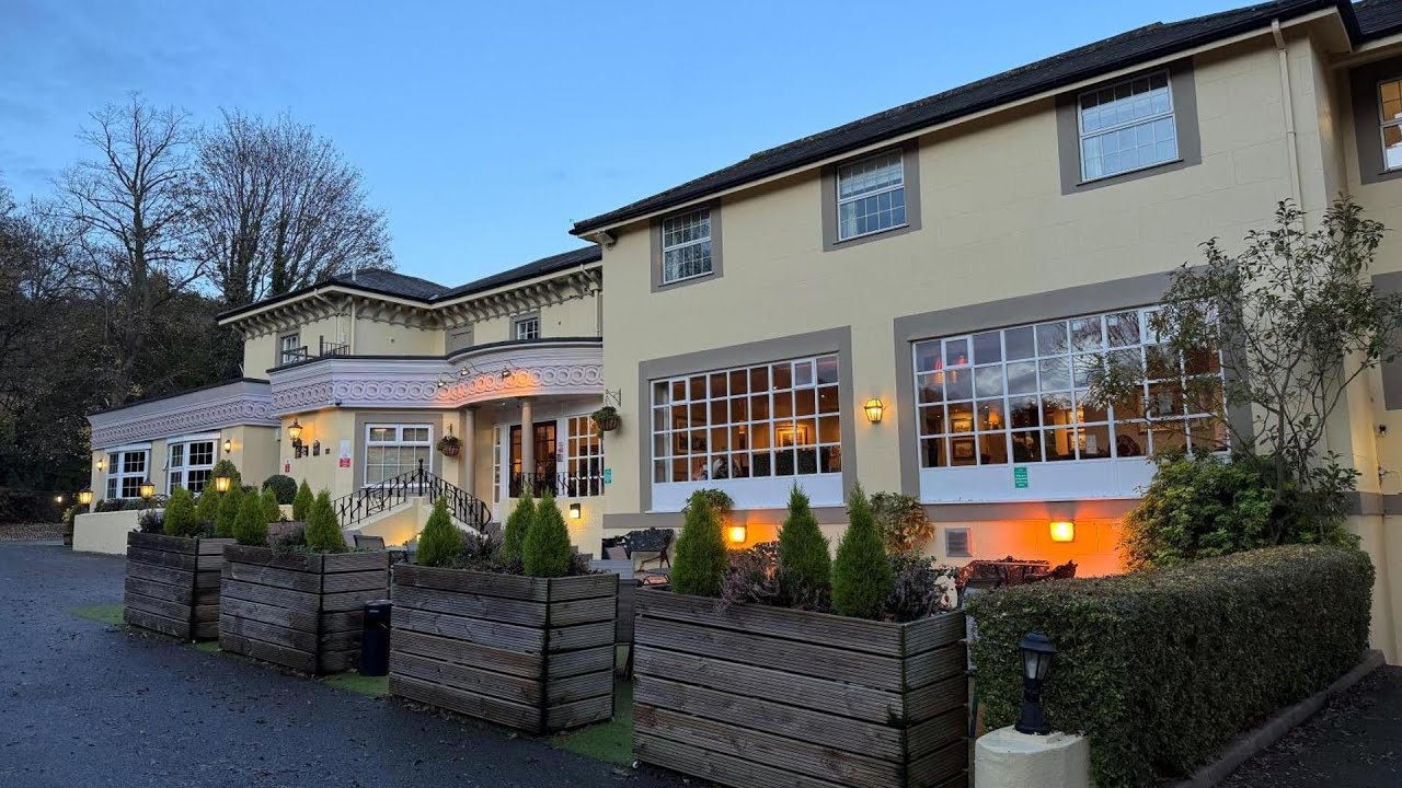 Reigate Manor Hotel, UK | Holidays In Europe - YouTube