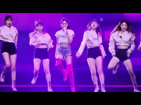 20230628 Twice Mina solo (7 Rings Ariana Grande cover) @ United Center - YouTube