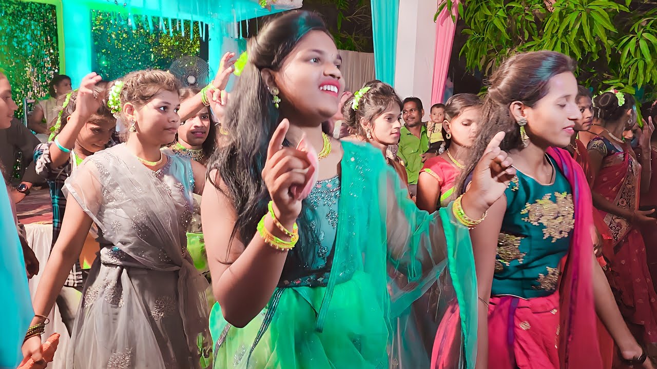 😉 Styles Girls Dancer..💃| Suman Musical Party | झरी करवंदीपाडा गावातील ...