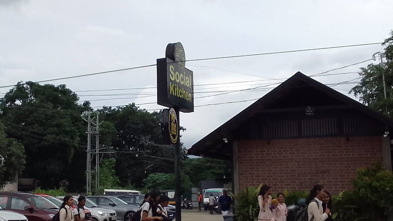 Social Kitchen 🍽️ 📍 Palakkad - YouTube