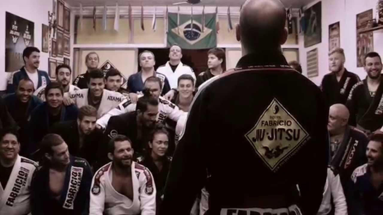 Alexandre Esperon - Seminary BJJ in Rio de Janeiro 2015 - YouTube