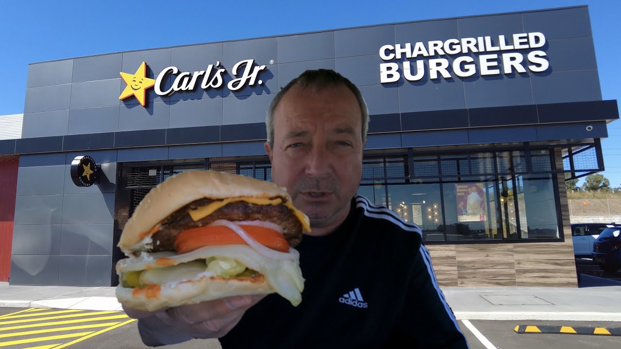 Carl’s Jr Super Star Meal - YouTube