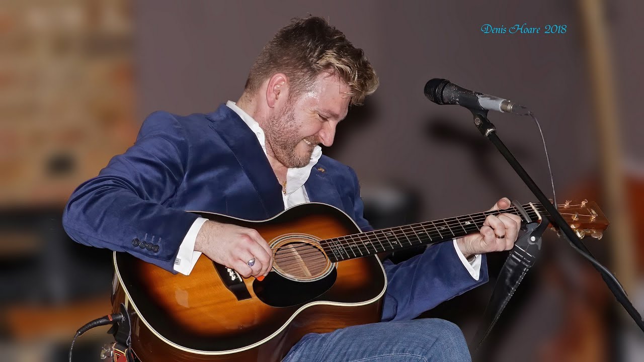 Peter Donegan - Sloop John B (Live in London 2018) - YouTube