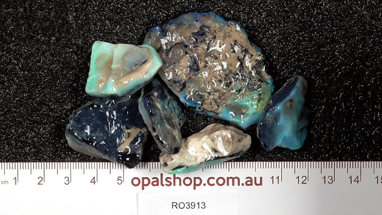 Ro3913 - Seam Opal Parcel from Lightning Ridge, Australia - YouTube