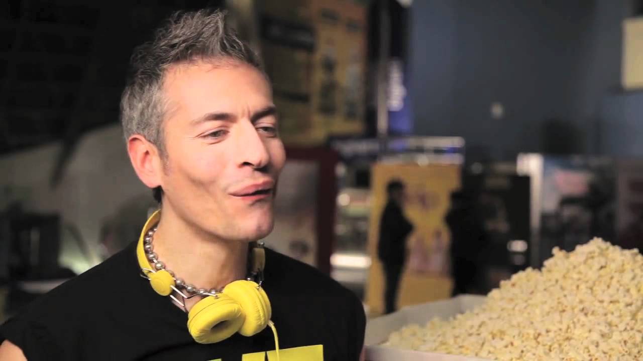 Teaser Trailer Italiano HD Ti Stimo Fratello - TopCinema.it - YouTube