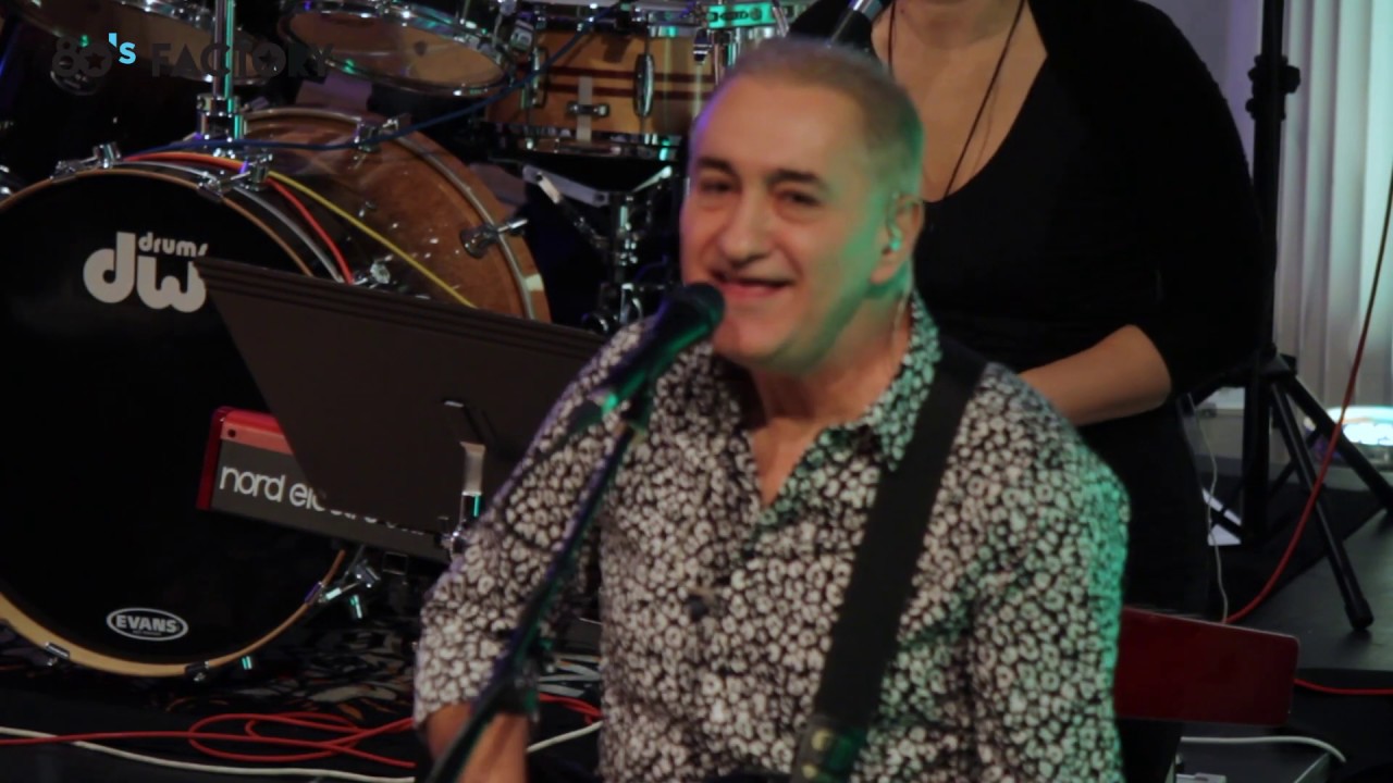 80' Factory - Hot In The City - YouTube