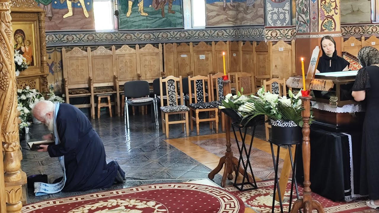Slujba înmormântării a Preotesei Florica Rus din Ardan județul Bistrița ...