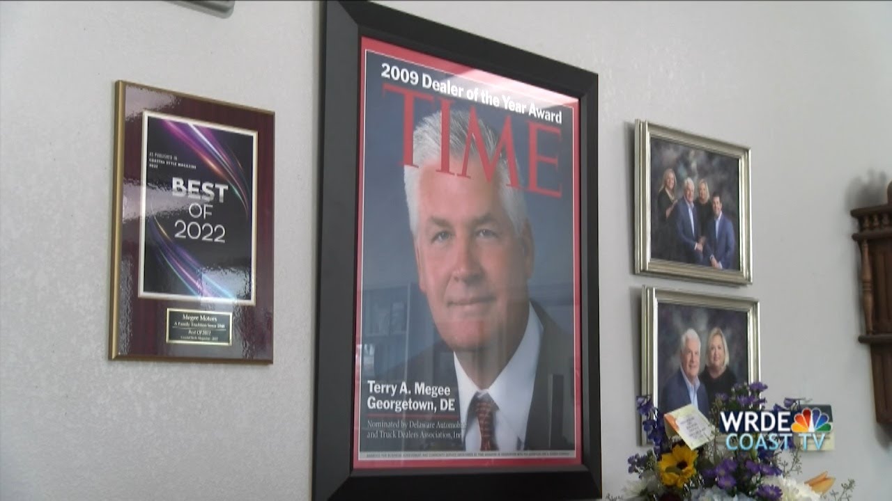 Terry Megee of Megee Motors dies from heart attack while driving - YouTube