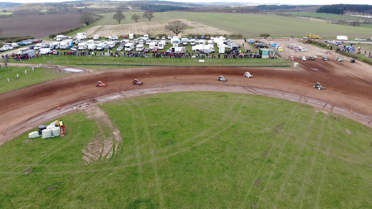 Nottingham autograss class 8 race 2 - YouTube