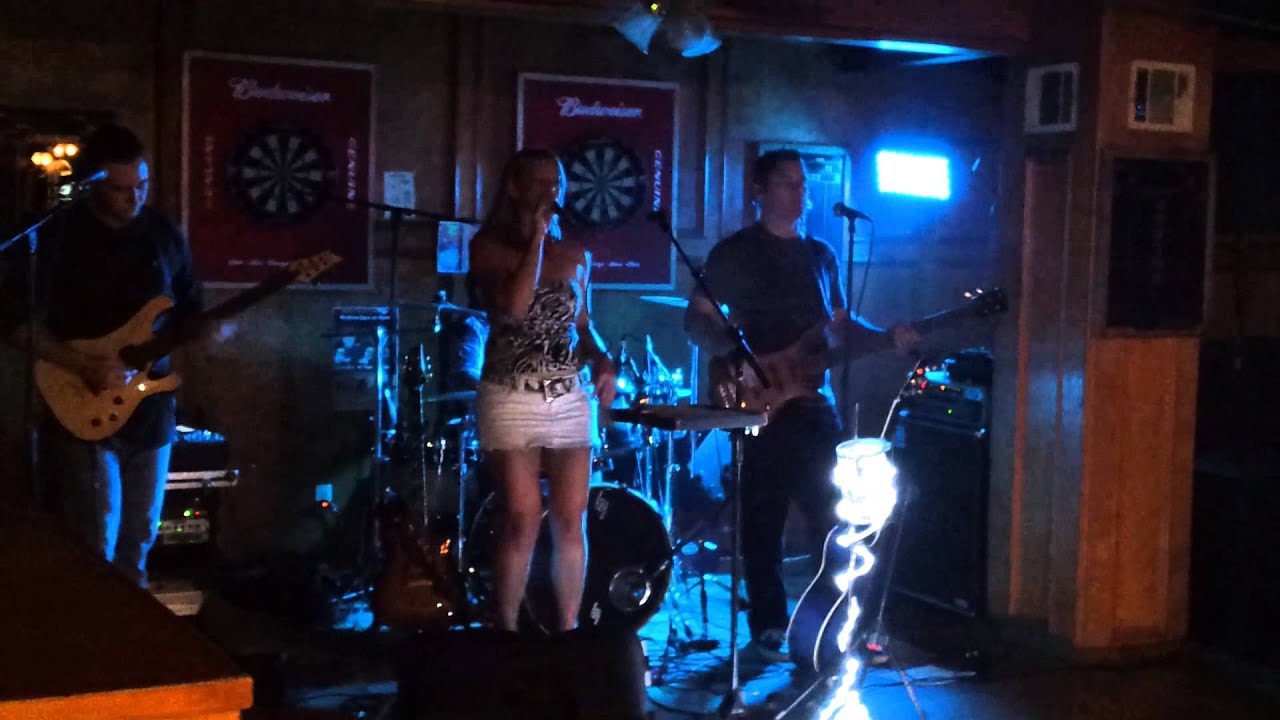 Sugar Rush Band playing "Kiss" by Prince at Old City Pub - YouTube