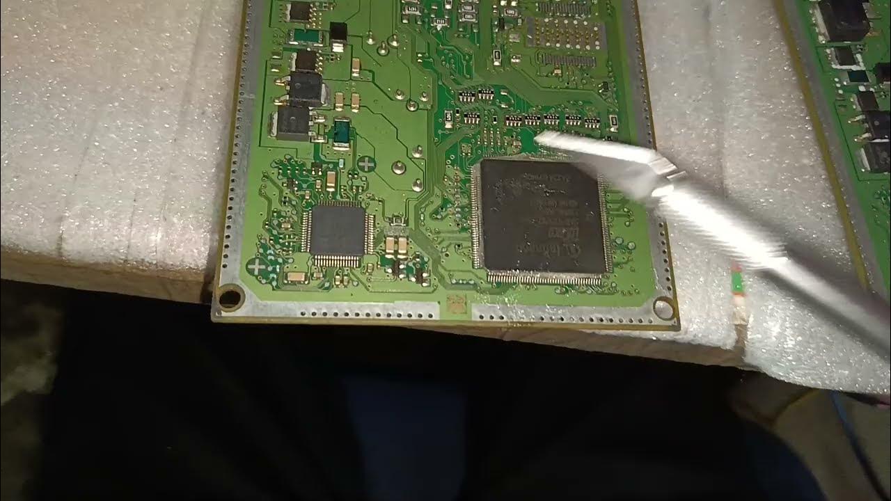 Mahindra Bolero Mahindra XUV 17c55 ECM processor tc1767 short how to change - YouTube