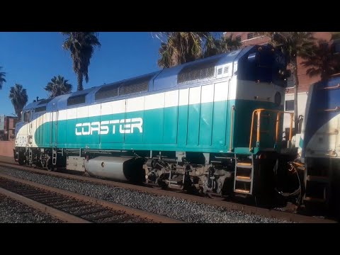 Coaster Train # 655 F40PHM2-C 2104 Passing by Washington Street - YouTube