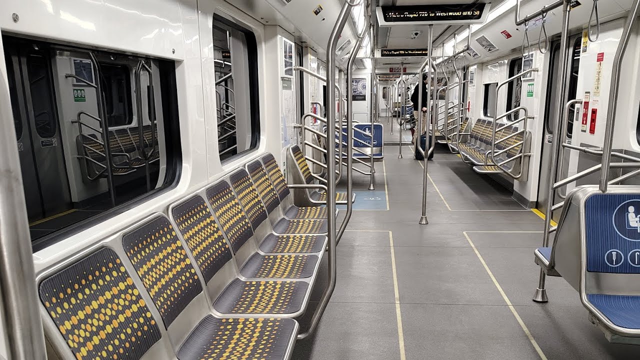 LA METRO HR4000 to Wilshire Western Sta 4011 Friday 2025 action 🎊 - YouTube