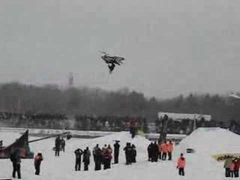 Jay Quinlan backflip 1 valcourt 2007 - YouTube
