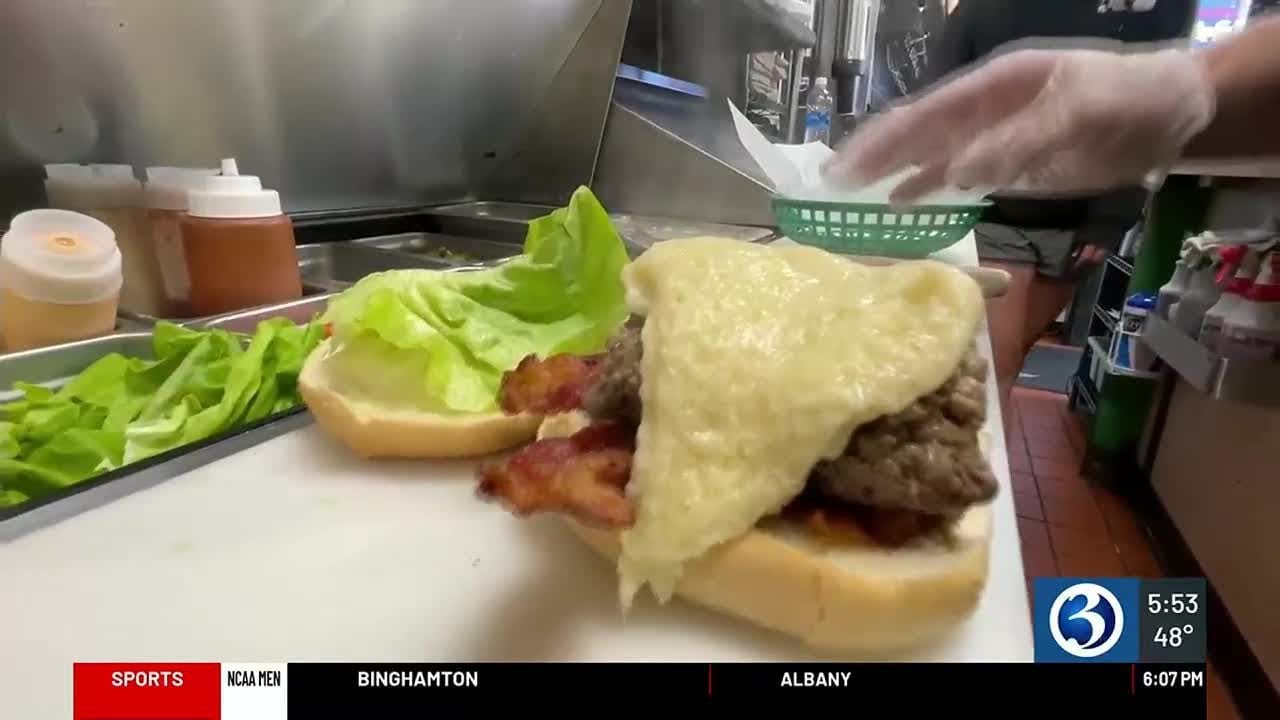 Iconic burgers at Ted's Restaurant - YouTube