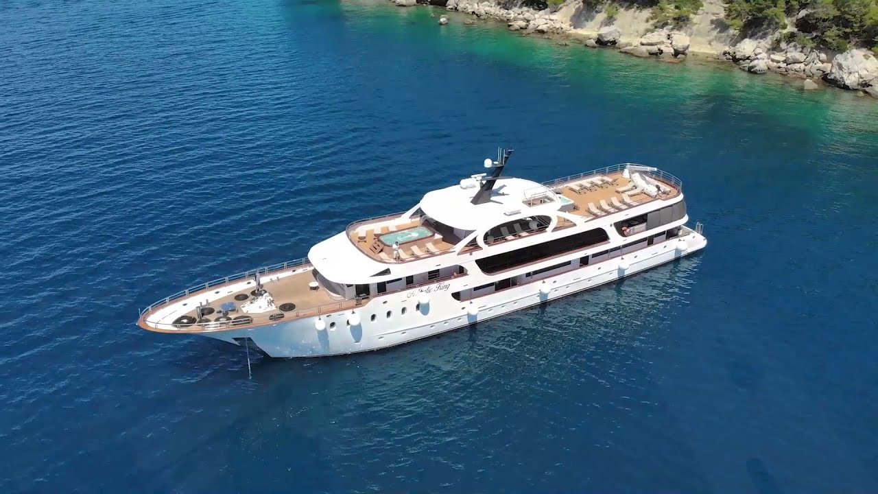 Croatia Cruise Ships - Adriatic King - Book and Charter - YouTube