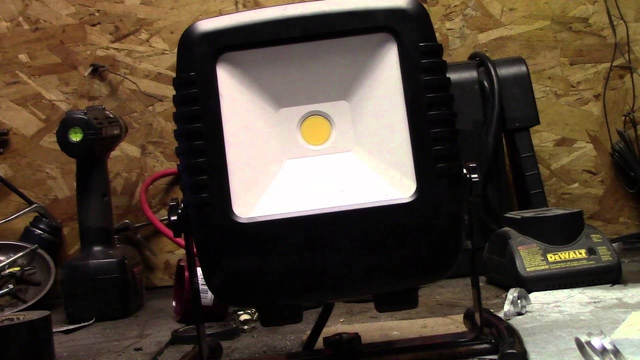 4000 LUMEN WORK LIGHT REVIEW - YouTube