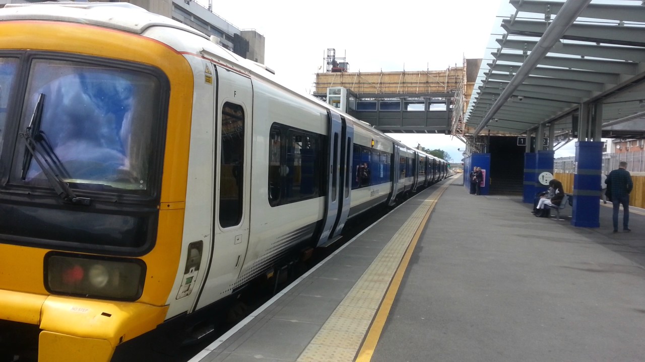 Train approaching Platform 1 Abbeywood Railway Station 20th May 2017 ...