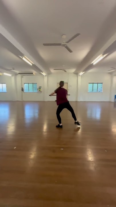 Grade 4 Dance C - YouTube