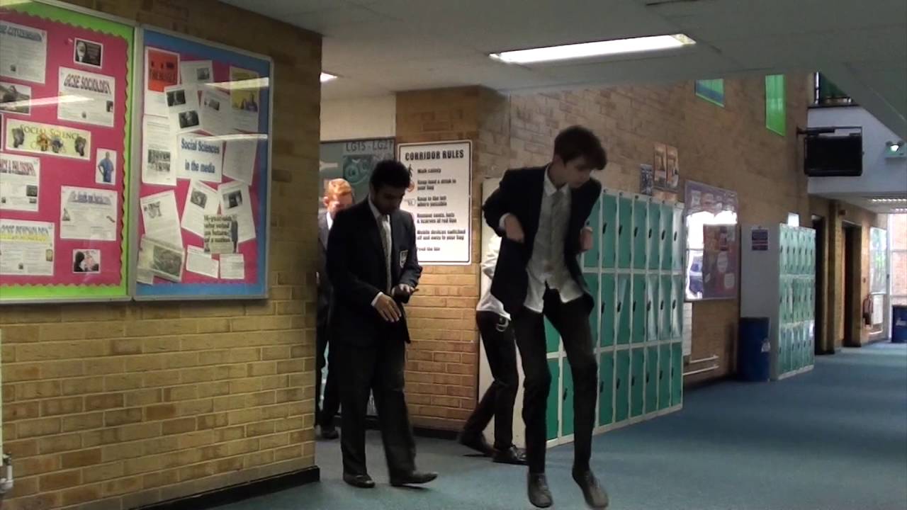 Parrs Wood High School class of 2016- 11EYW - YouTube