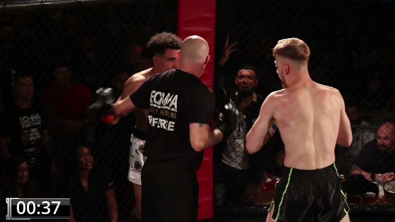 Jay Fares Vs Harrison Weeks - YouTube