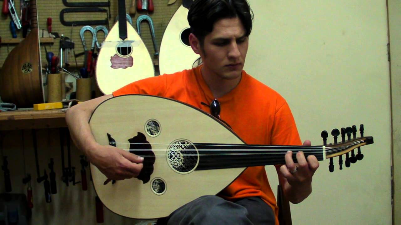 arabic oud made by D.Rapakousios tuned f played by ILIAS greek song ...