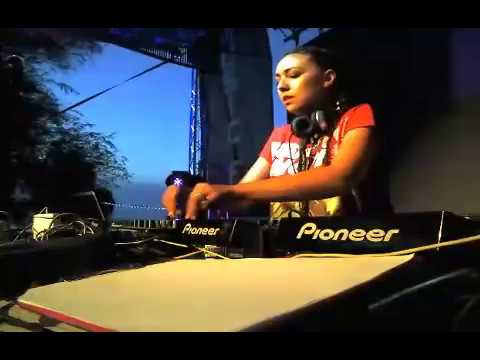Dj Nara Balatonsound 2016 07 08 21 óra - YouTube