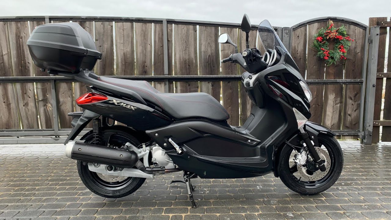 YAMAHA X-MAX 125 ABS - YouTube