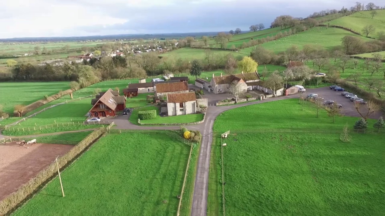 Middlewick Holiday Cottages - YouTube
