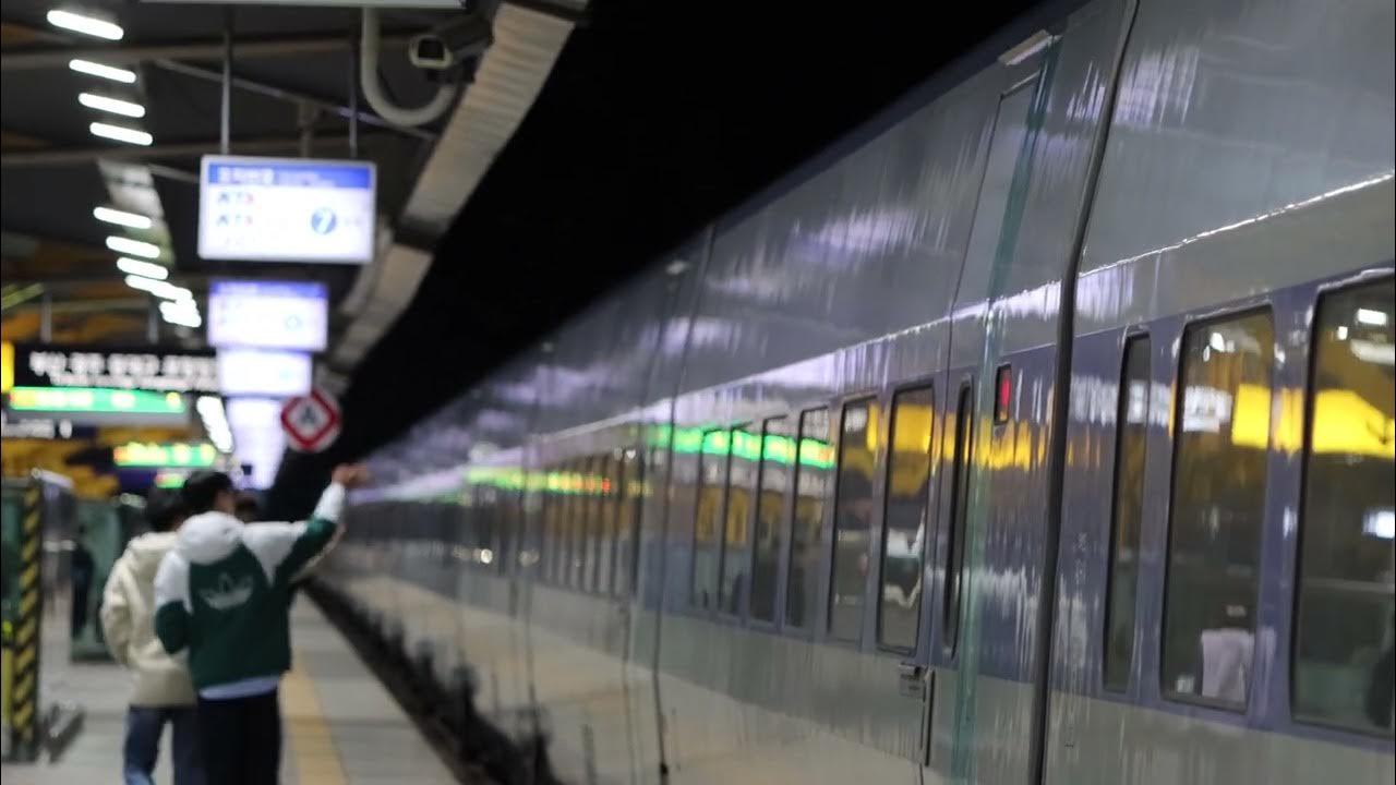 240302 한국철도공사 경부고속선 부산행 KTX 67열차 김천구미역 출발 - YouTube