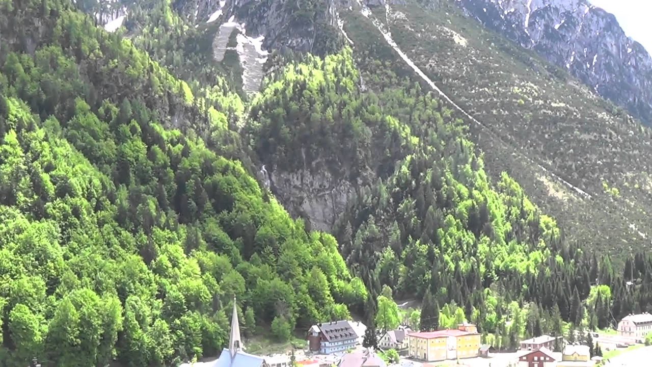 la cascata di Cave del Predil - YouTube
