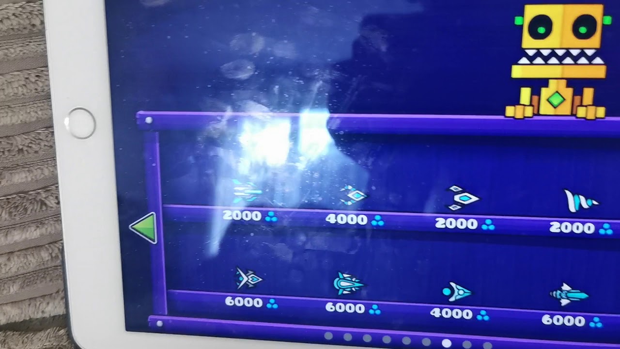 Community shop gd - YouTube