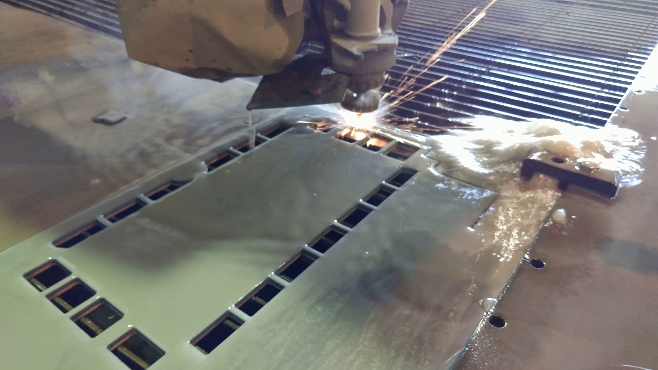 Waterjet Cutting Titanium 87000 PSI, Titanium sparking - YouTube