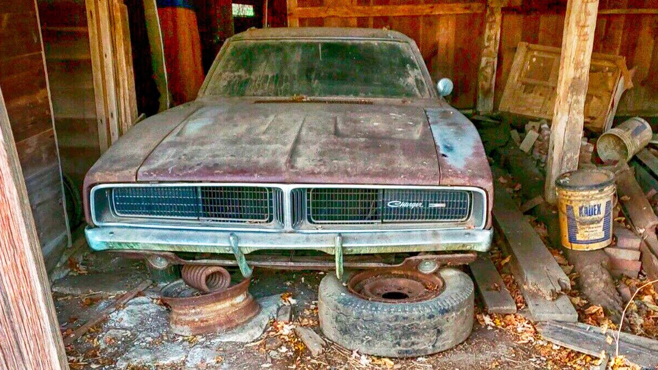 Top 100 Abandoned Muscle Cars Around The World - YouTube