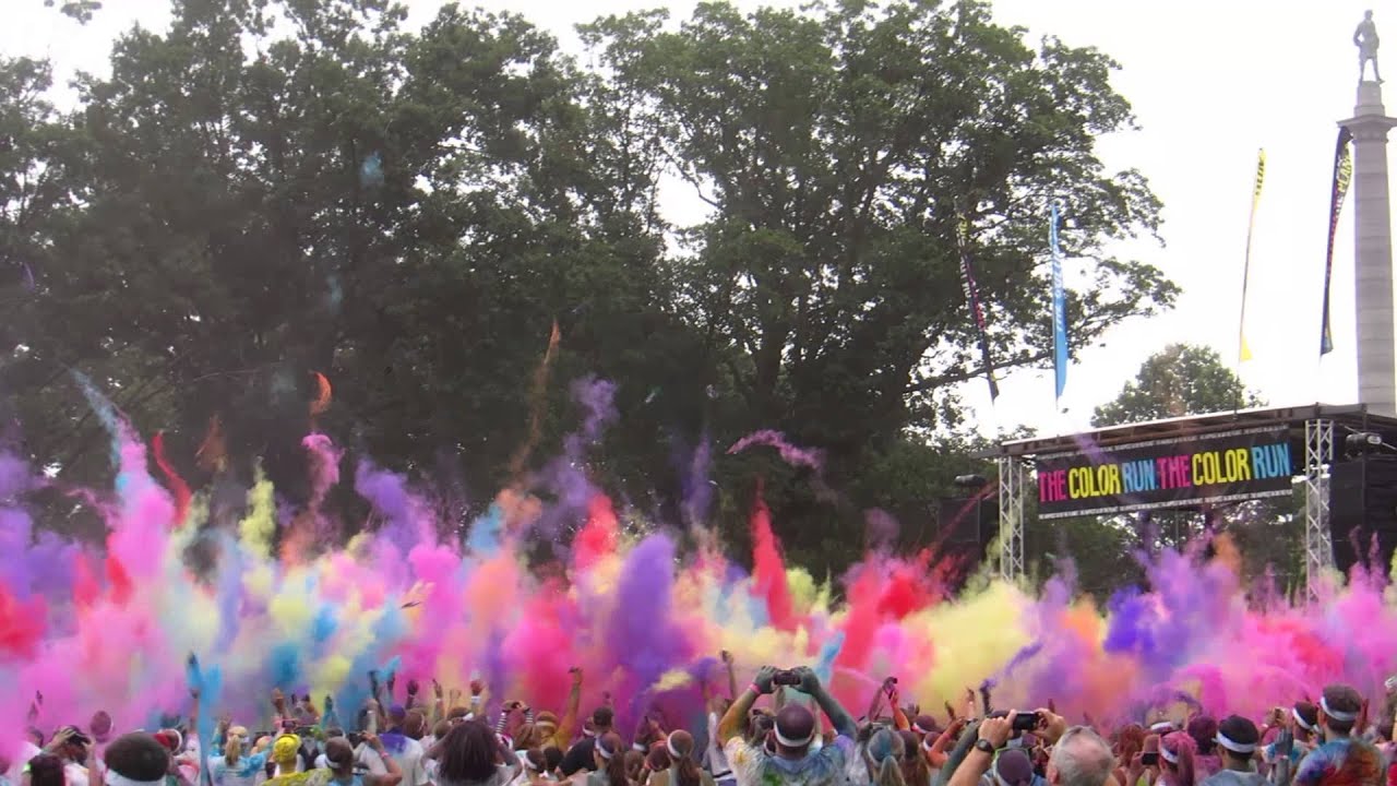 The Color Run 2013 - Philadelphia - Post-Race Color Throw - YouTube