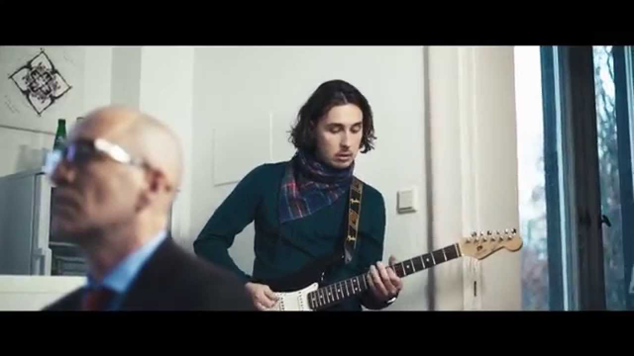 David Huhn - Auszeit (Offizielles Musikvideo) - YouTube