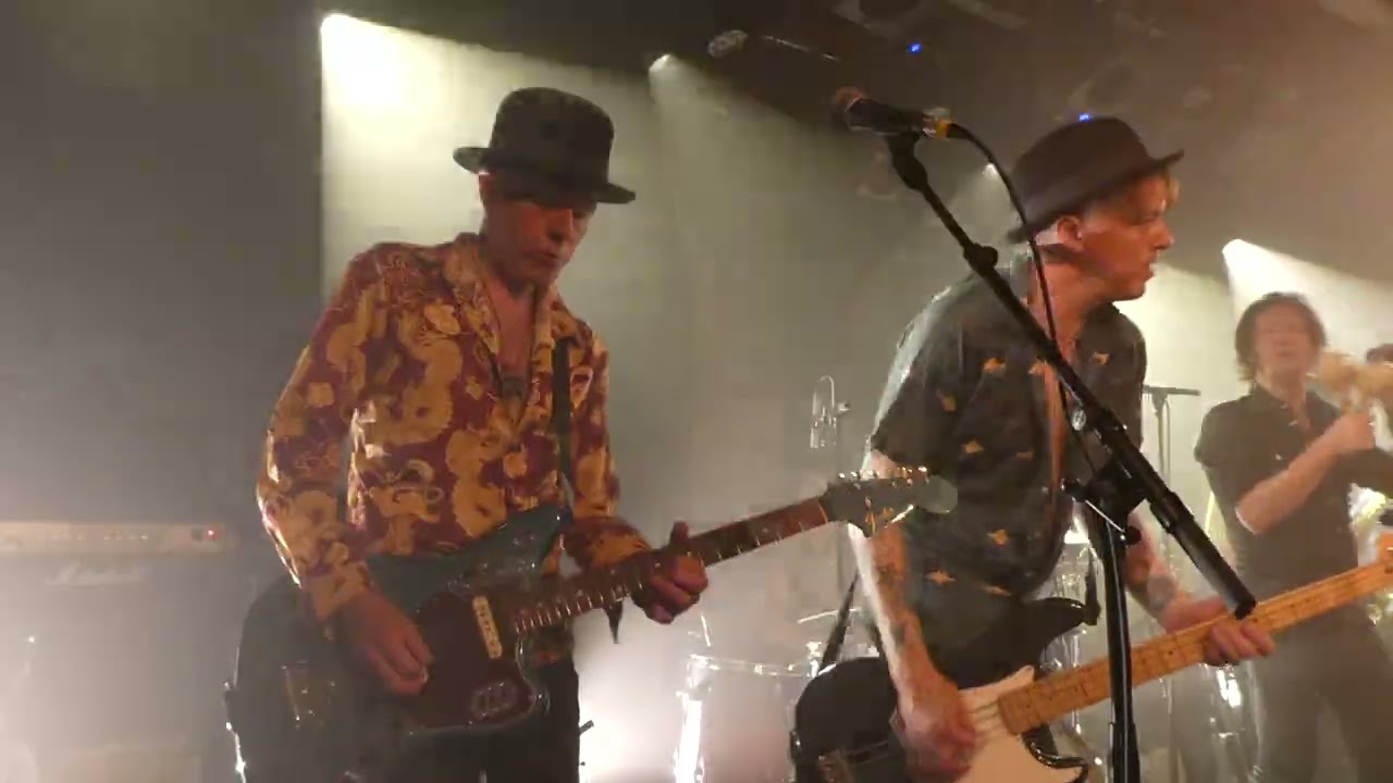 Jim Jones All Stars "Shakedown" Live Paris 2022 - YouTube