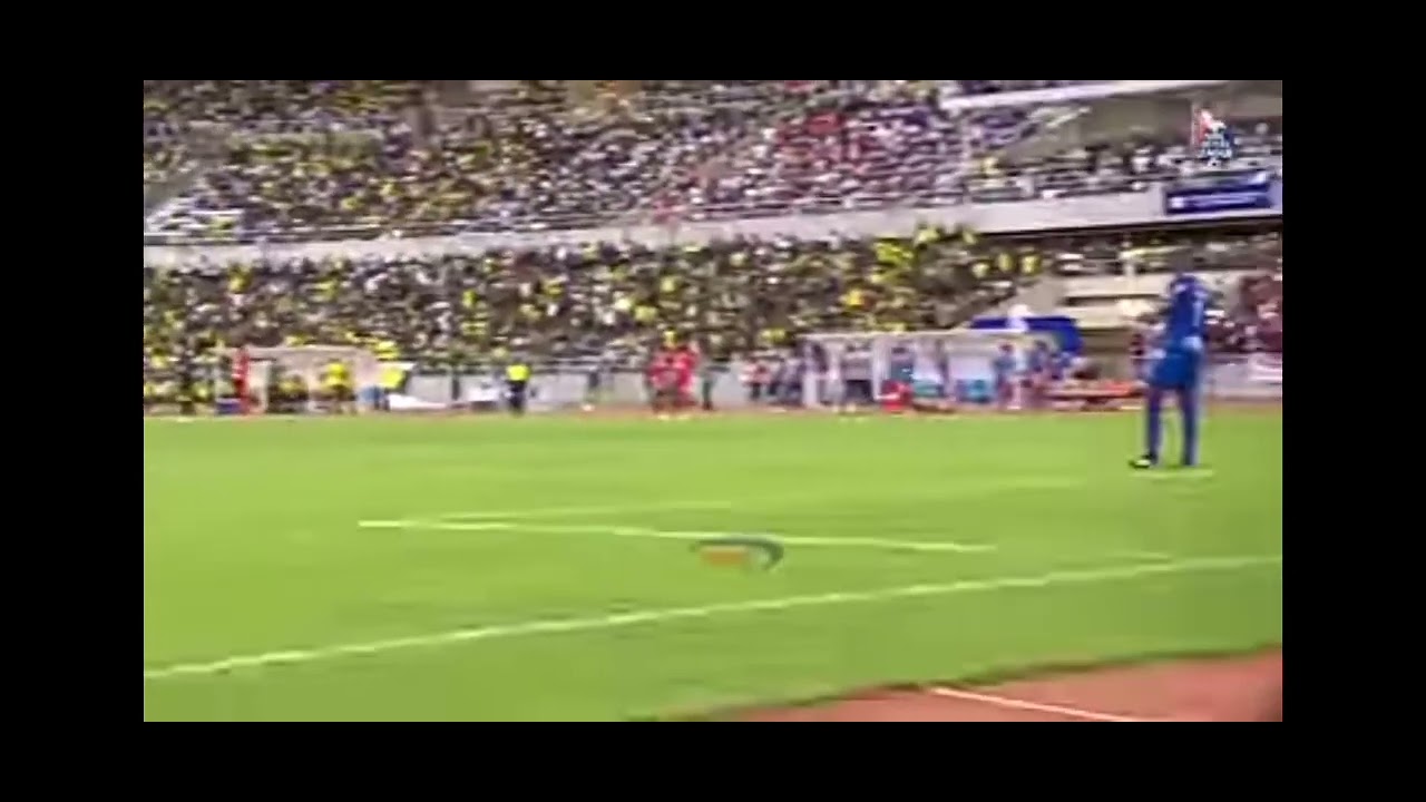 GOLI LA KWANZA LA ENOCK ENONGA Simba vs yanga kariakoo derby - YouTube
