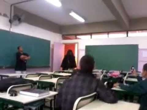 Monstro Do Playcenter 2012 - E.E. Maestro Brenno Rossii 2 - YouTube