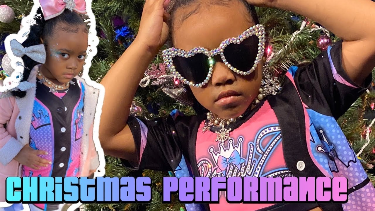 Royal Z Christmas Performance 🎄💧 - YouTube