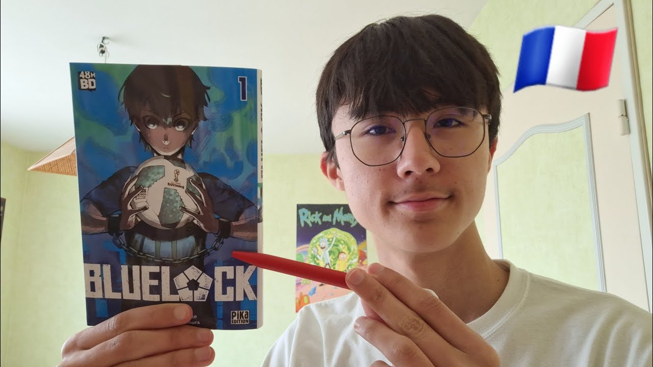 ASMR Reading Manga in French - Tracing and Whispering ( BLUE LOCK ...