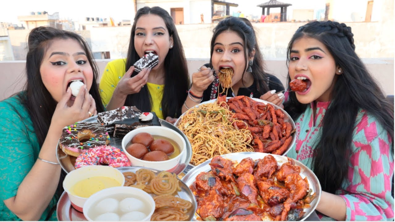 Sweet Vs Spicy Food Challenge | Chilli Chow Mein, Chilli Momos, Chilli ...