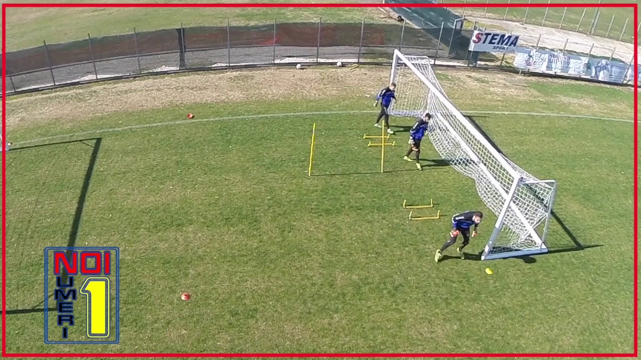 Allenamento portieri Latina calcio - YouTube
