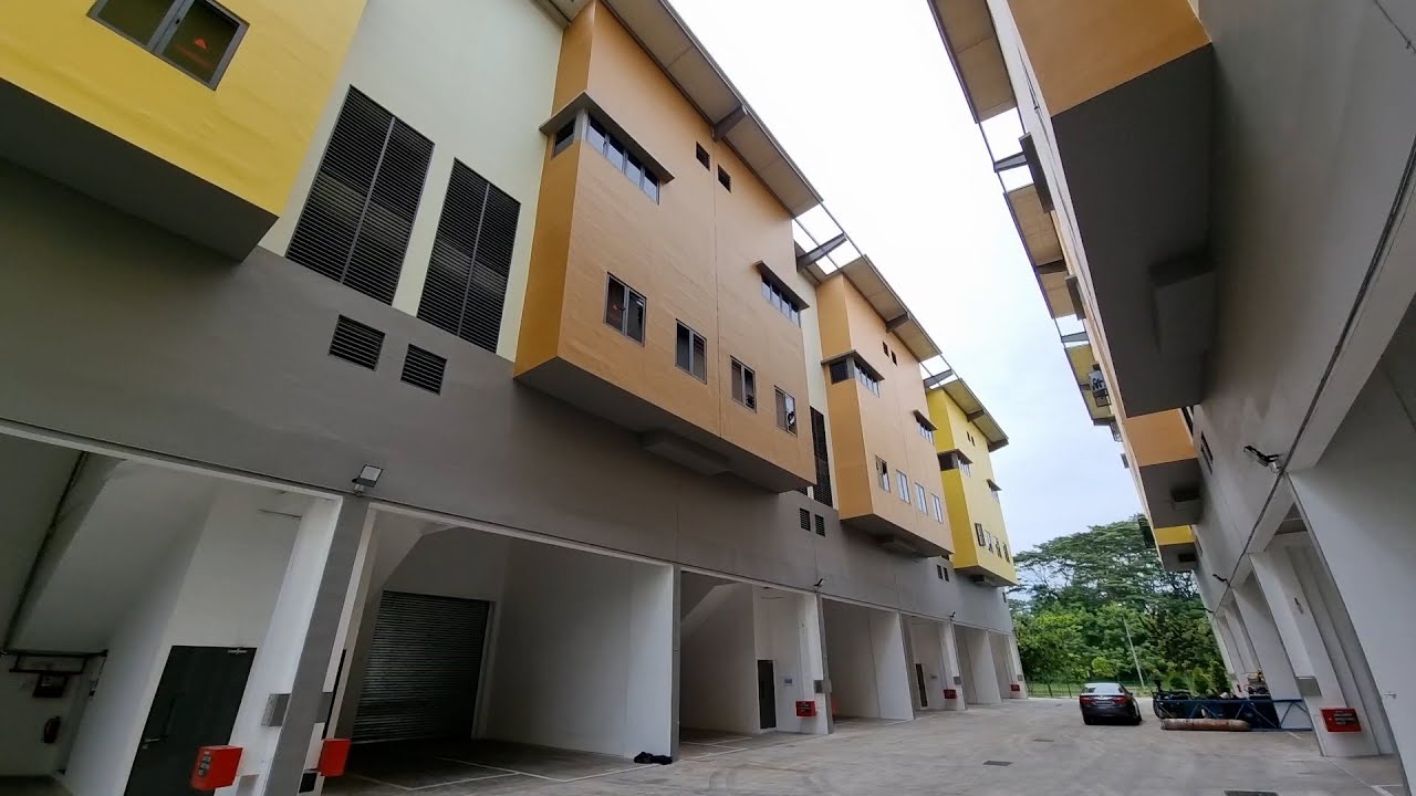 HW Point @ Kranji - YouTube