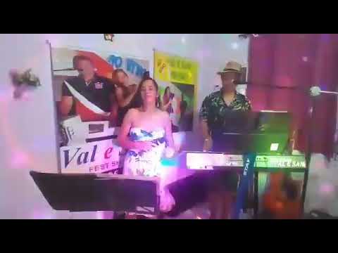 VAL E SAN DE RECIFE AO VIVO na pegada do xote🎶🎹🎵♩🎤🎶 - YouTube