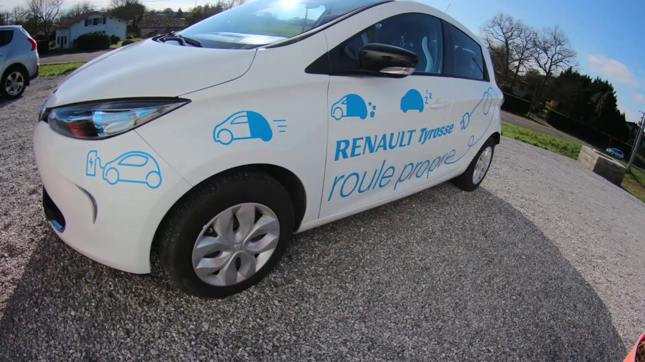 Habillage Zoé Renault - Covering Publicitaire - YouTube