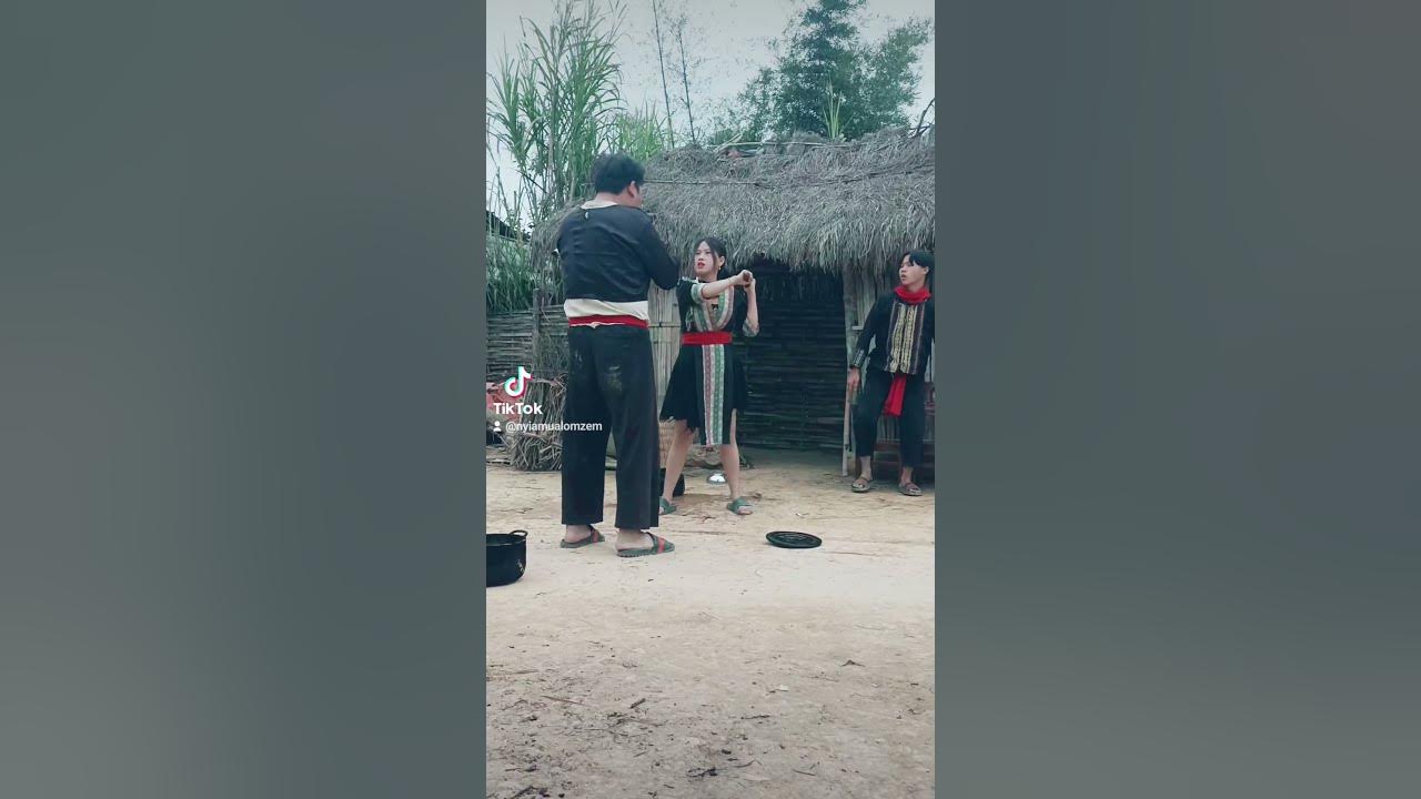 pog niam siab phem - YouTube