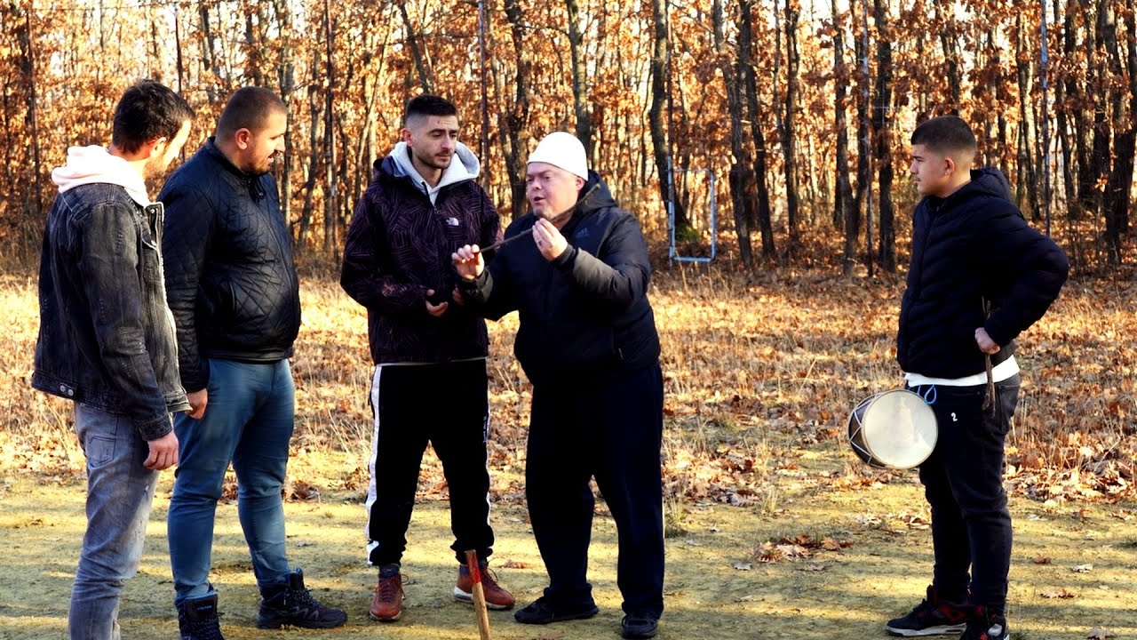 Komedi- Arushani i katunit - YouTube