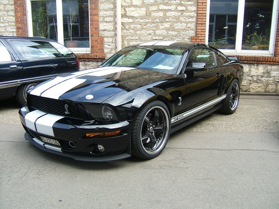 Insane Loud Shelby GT500 Stage 3 with 650hp - YouTube
